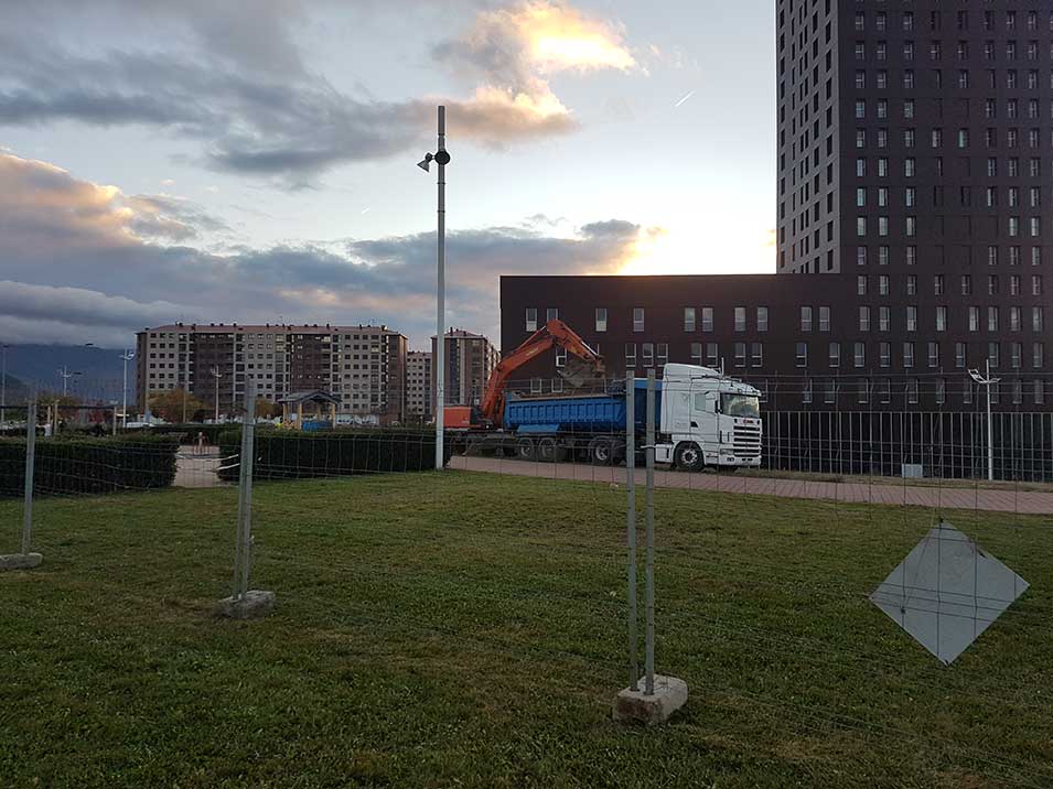 Comienzan las obras de urbanización del entorno de la Torre de la Rosaleda