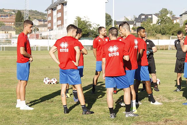 El Atlético Bembibre emprende una nueva e ilusionante aventura en ...