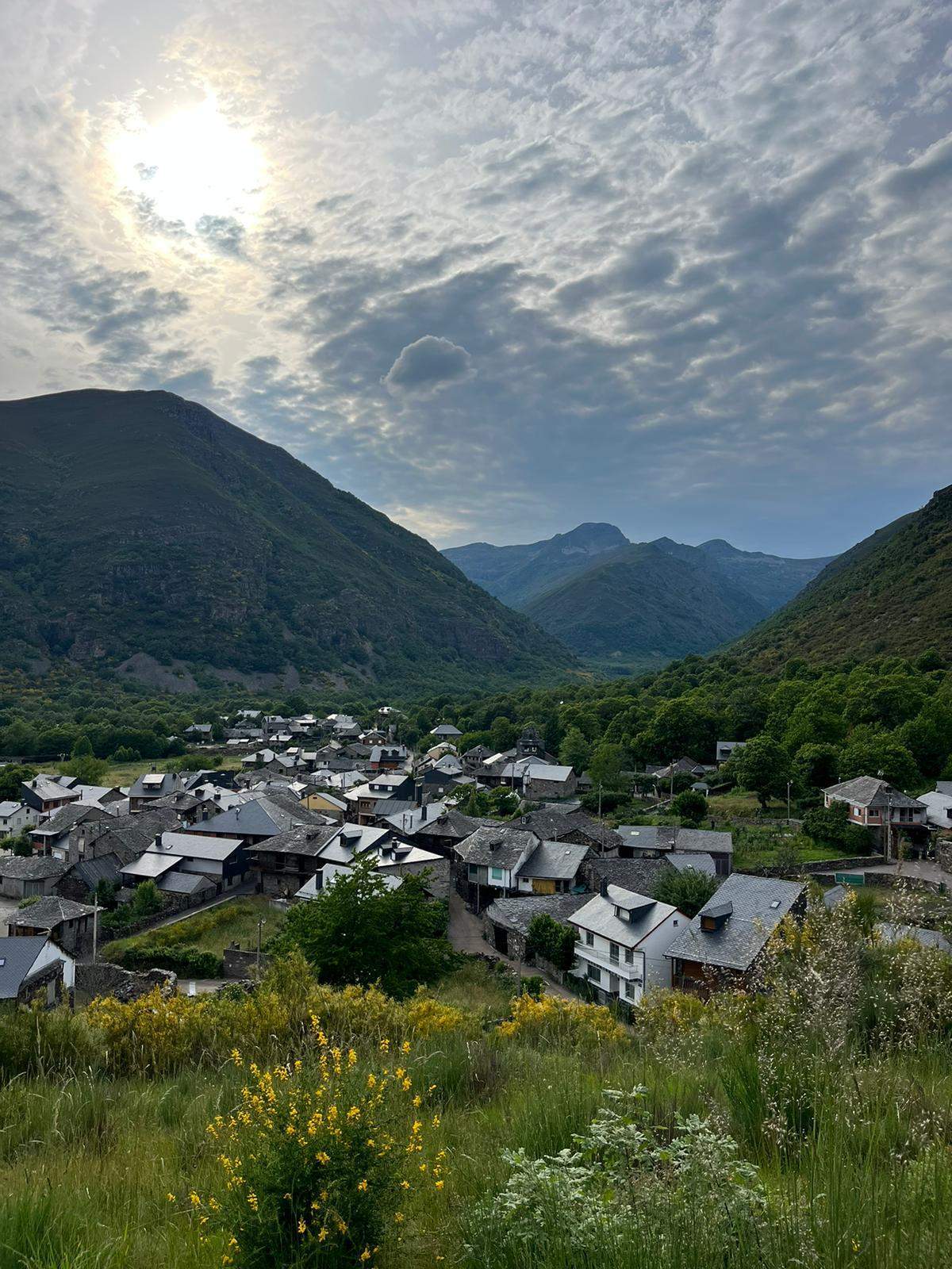 National Geographic recomienza viajar al Bierzo este puente del Pilar
