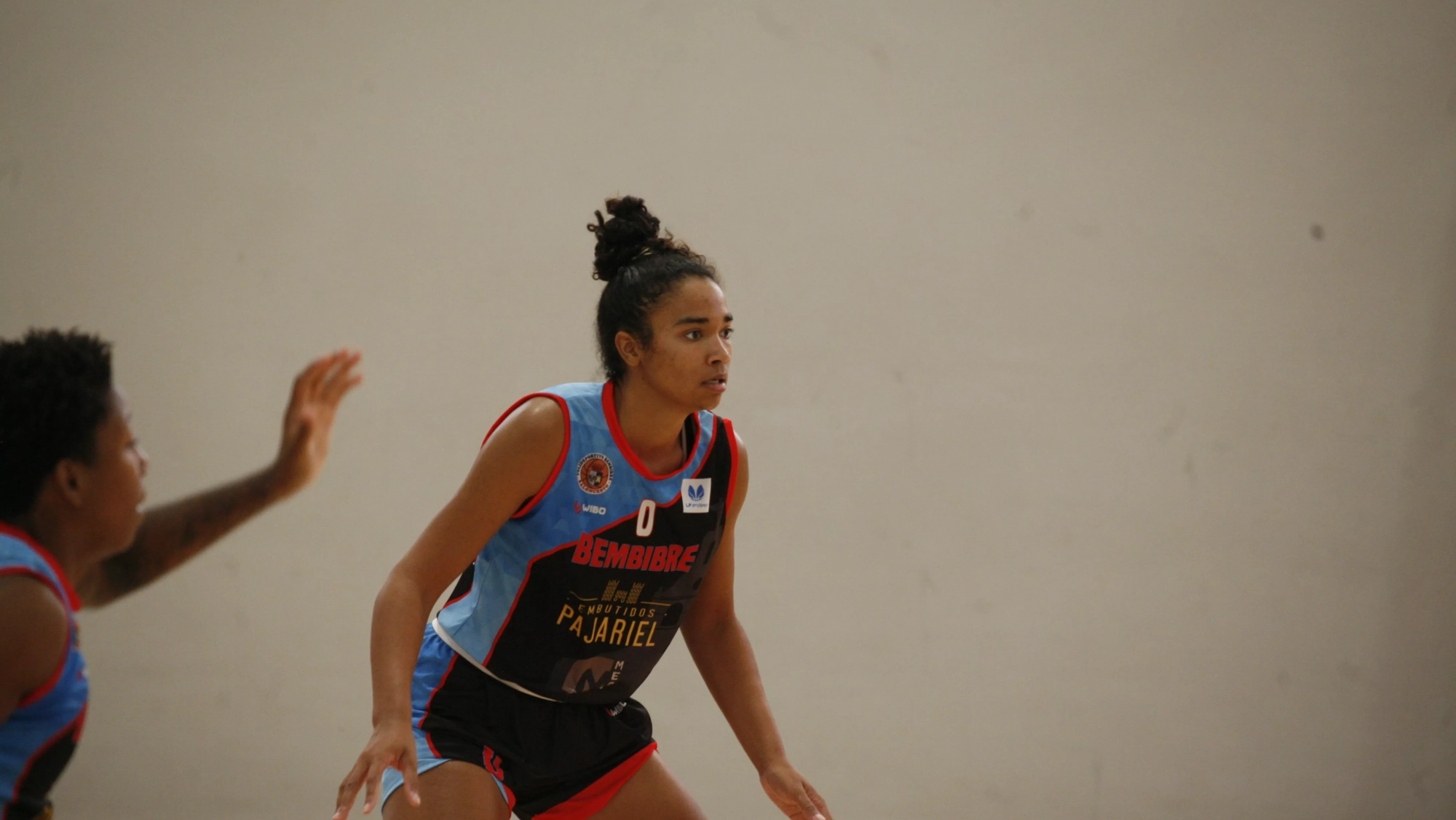 Abigayle Jackson termina el contrato con el Baloncesto Embutidos ...