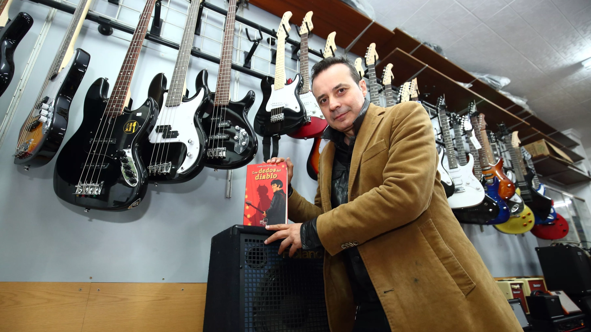 Fidalgo toca con 'Los dedos del diablo' la historia misterios y las ...