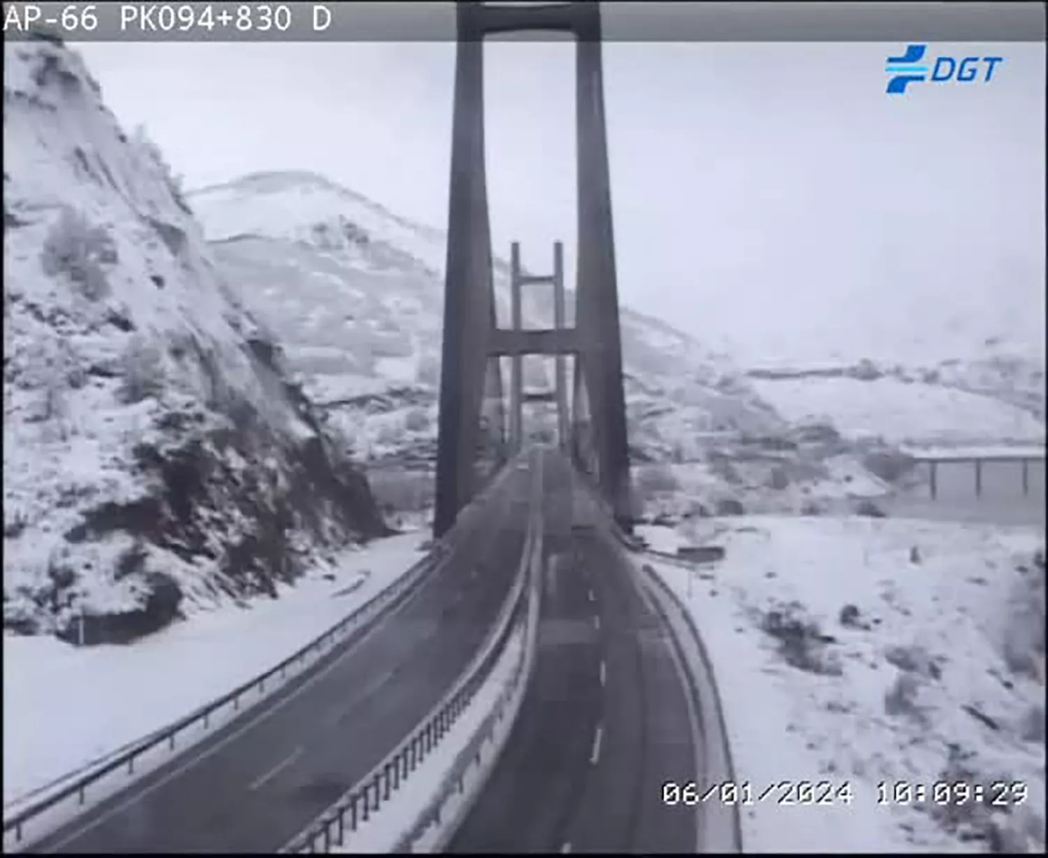 León se convierte en la provincia más afectada por la nieve y obliga a extremar la precaución en ...