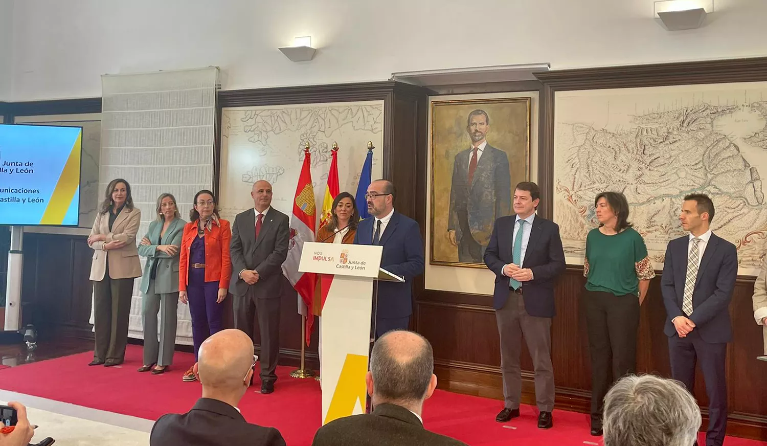 Morala firma la constitución de la Mesa de Telecomunicaciones y la ...