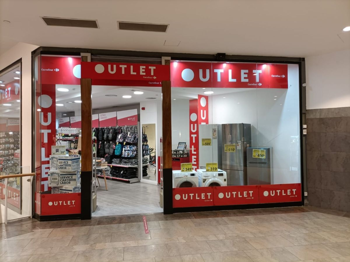 Carrefour amplía su oferta en Ponferrada con una tienda Outlet en el ...