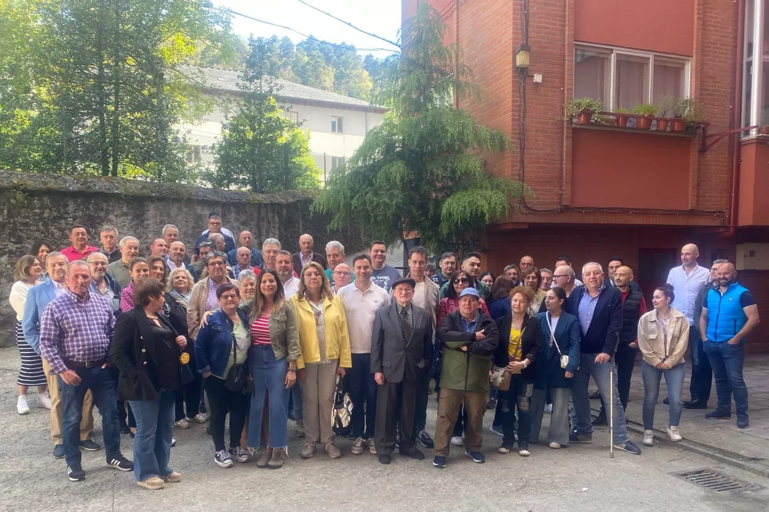 El PSOE de Laciana elige a Mario Rivas como secretario general comarcal