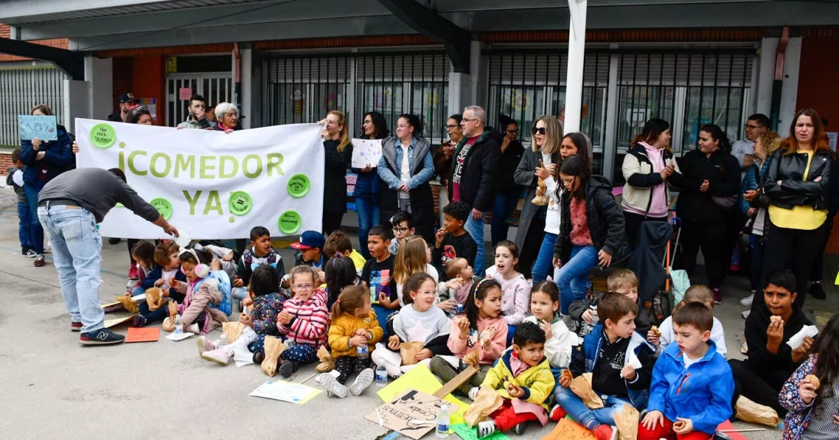 Los alumnos del Colegio de La Placa irán al comedor en el CEIP Flores ...