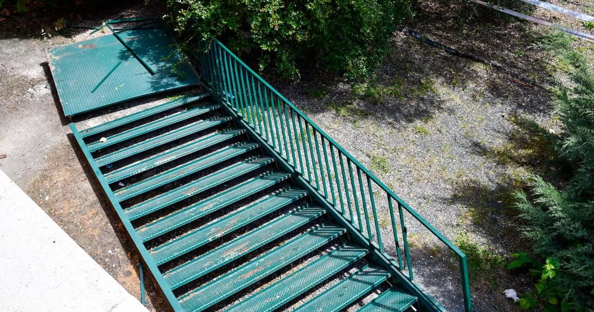 Educación concluye como "imposible de detectar" el desprendimiento de ...