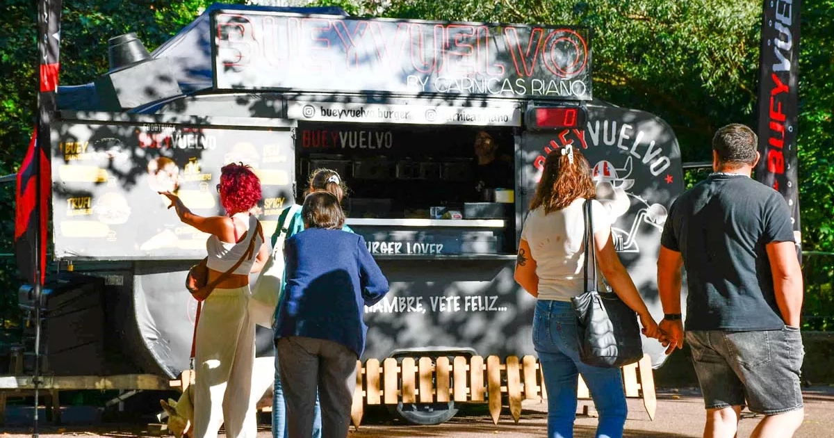Cómo participar en la feria de food trucks y la barra de las Fiestas de ...