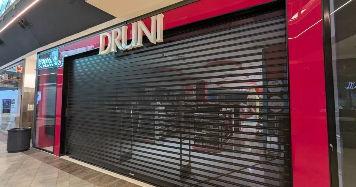 Druni echa el cierre este lunes en Ponferrada tras su fusión con Arenal