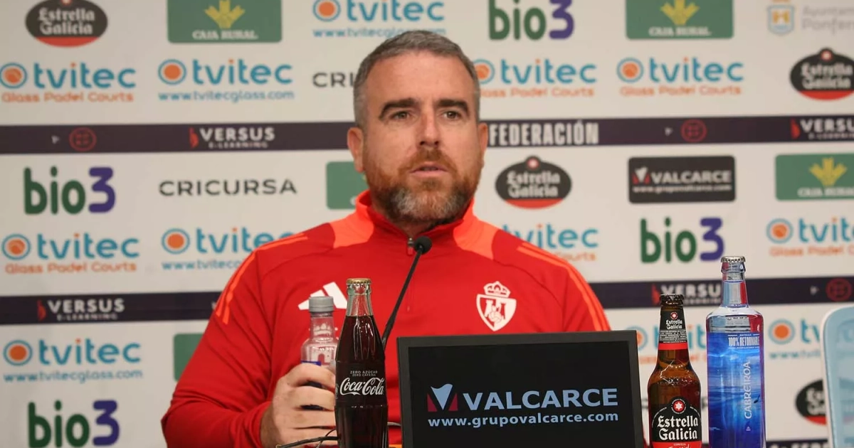 Javi Rey confía en la victoria de la Ponferradina en León