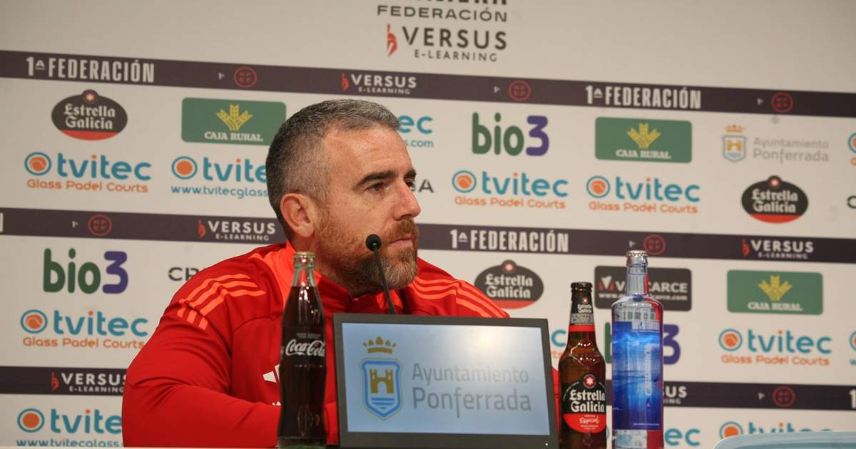 Javi Rey quiere que la Ponferradina termine el año con 30 puntos