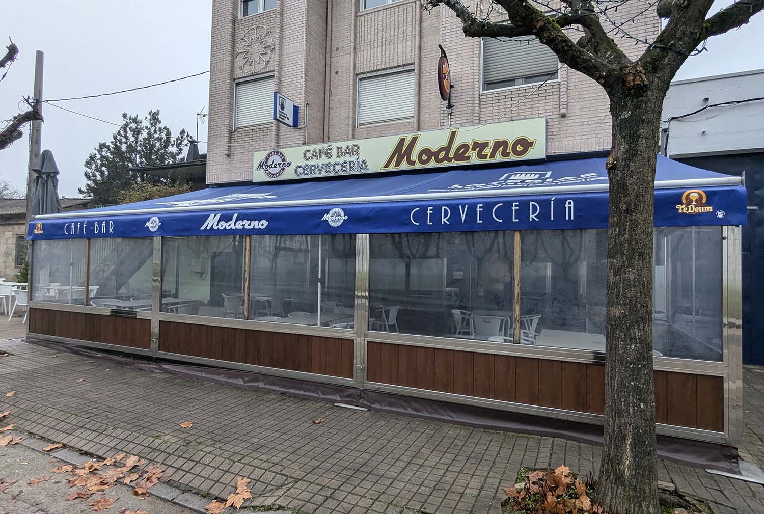 El bar Moderno de Columbrianos vuelve a repartir suerte con 26.000 ...