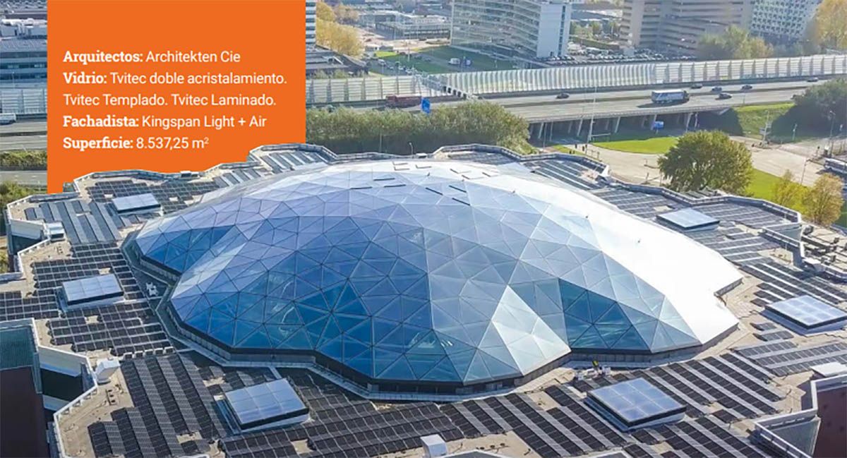 El vidrio berciano de Tvitec convierte la cúpula del Edge Amsterdam ...