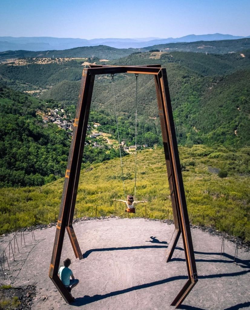 El Instagram oficial de turismo de España (@spain) invita a sus ...