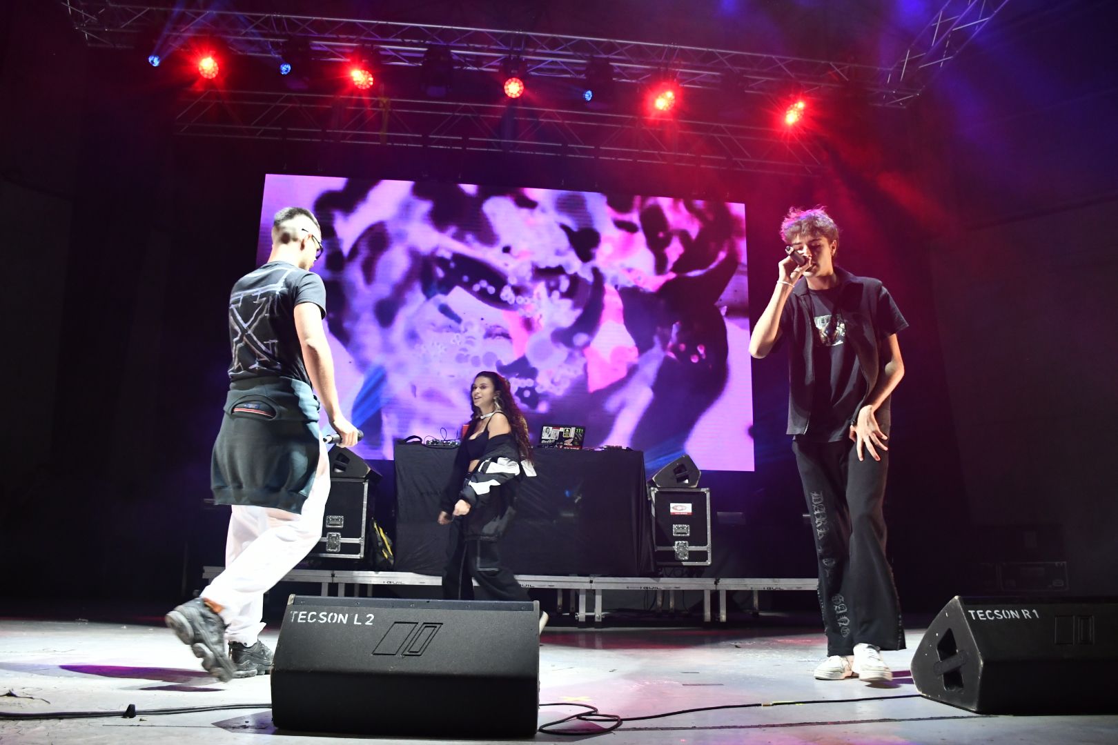 El fenómeno de John Pollon pone la Encina de tono 'urbano' y 'rebelde'