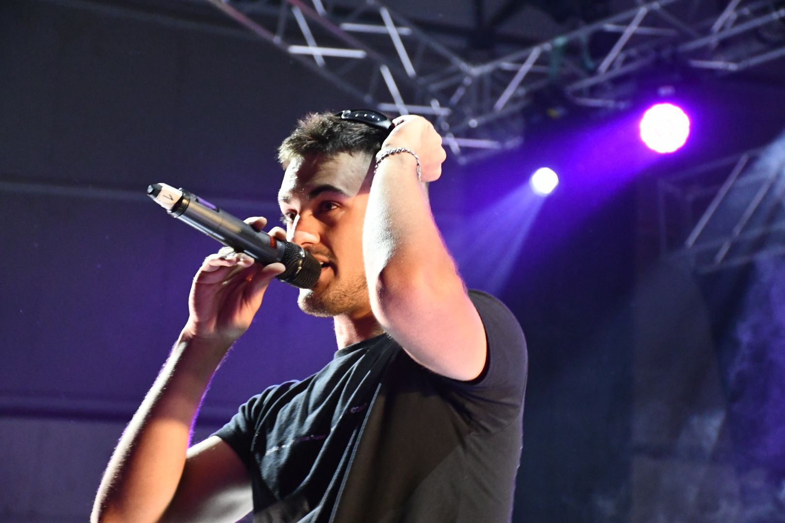 El fenómeno de John Pollon pone la Encina de tono 'urbano' y 'rebelde'