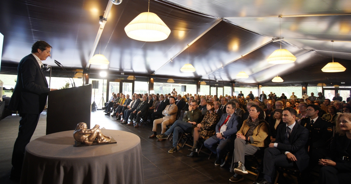 La DO Bierzo recibe “con emoción” el IX Premio Negrilla de Oro de La ...