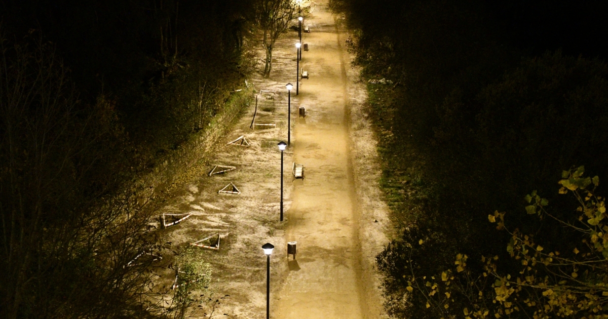 La renovada orilla del río Sil ya 'luce' a los pies del Castillo de ...
