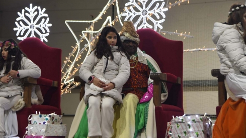 Los Reyes Magos recorren Bembibre en una tarde inolvidable