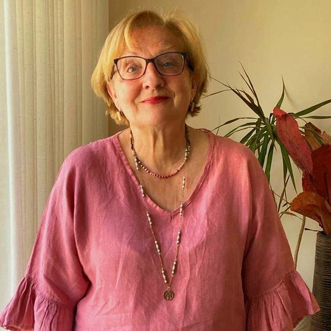 Alicia Pérez recibe el 'Premio Mujer' que reconoce la labor y el trabajo de la berciana en el ...