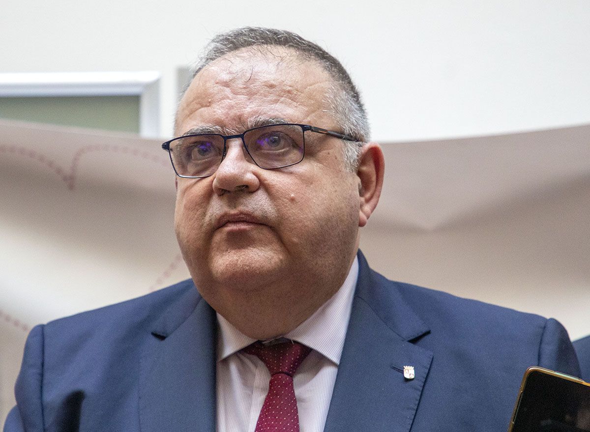 Sanidad destaca su “empeño” por recuperar una situación “similar a la ...