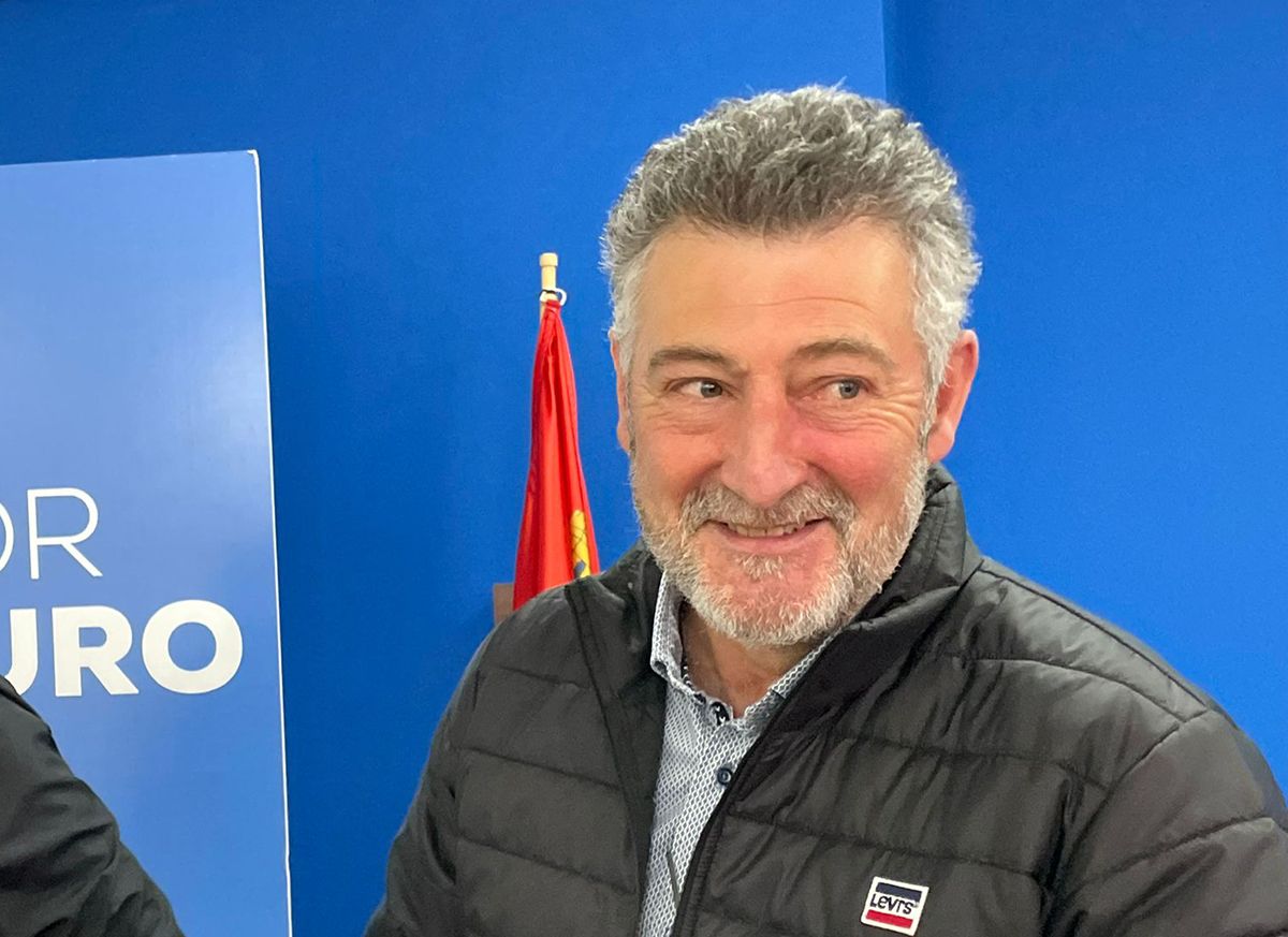 Ángel Calvo abandona la política y deja paso en la alcaldía de Páramo tras 28 años en el cargo