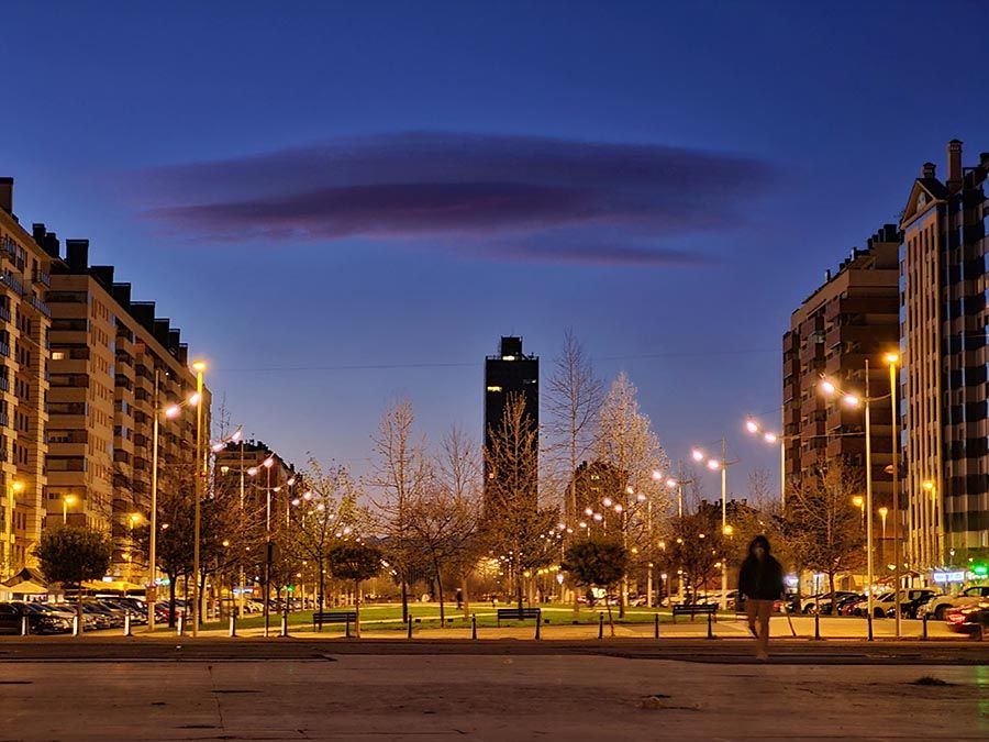 Edificio ‘feo’ … pero integrado ya en la imagen de Ponferrada: La Torre ...
